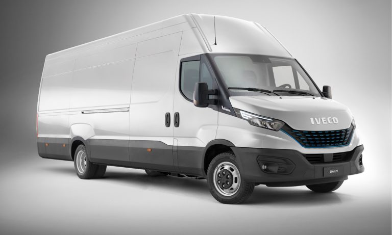 Inchirieri AUTOUTILITARE, DUBE si MASINI TRANSPORT PERSOANE